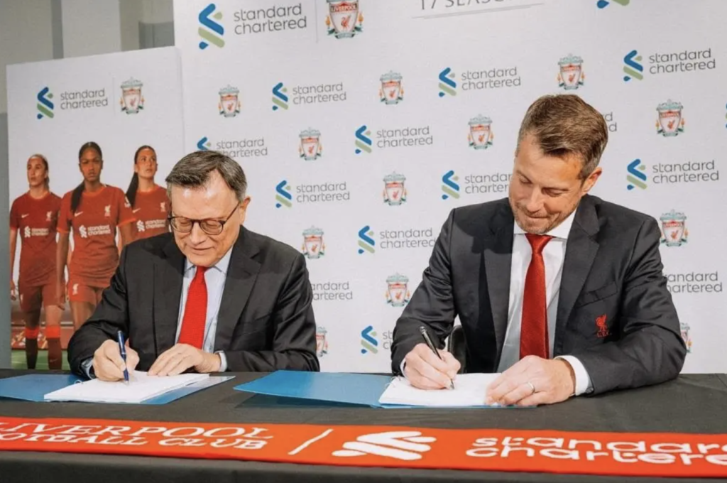 Standard Chartered renouvelle avec Liverpool FC pour 4 ans ...