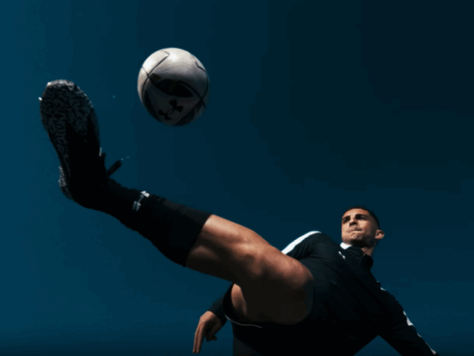 L'Olympique de Marseille et Puma dévoilent le troisième maillot 2025/ ...